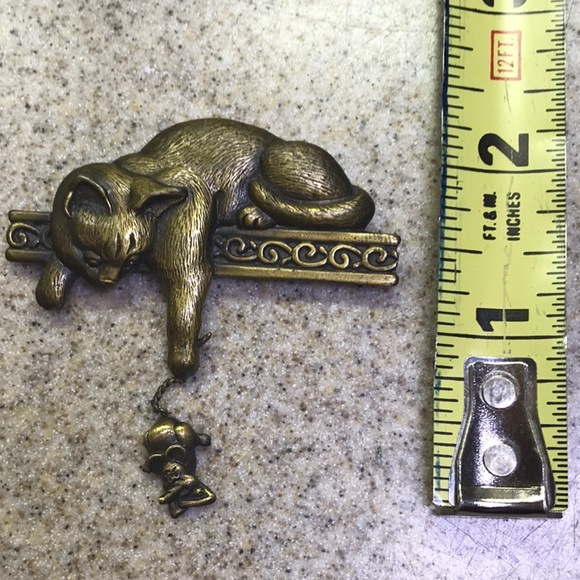 Jewelry | Antique Gold Cat Catching Mouse Pin | Poshmark